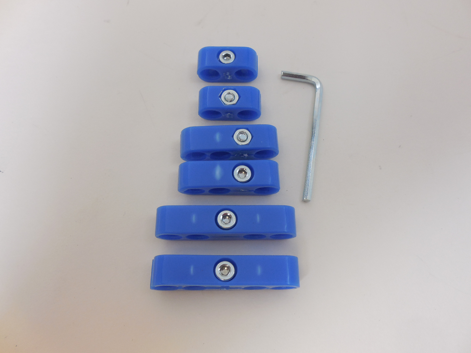 Blue Plastic Pro Style Wire Separators – Racing Power Company